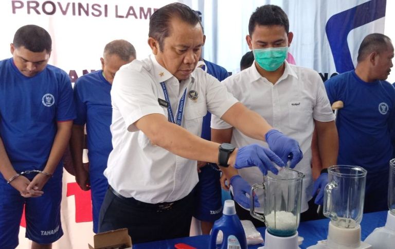 BNN Provinsi Lampung Musnahkan 3,4 Kg Sabu-Sabu
